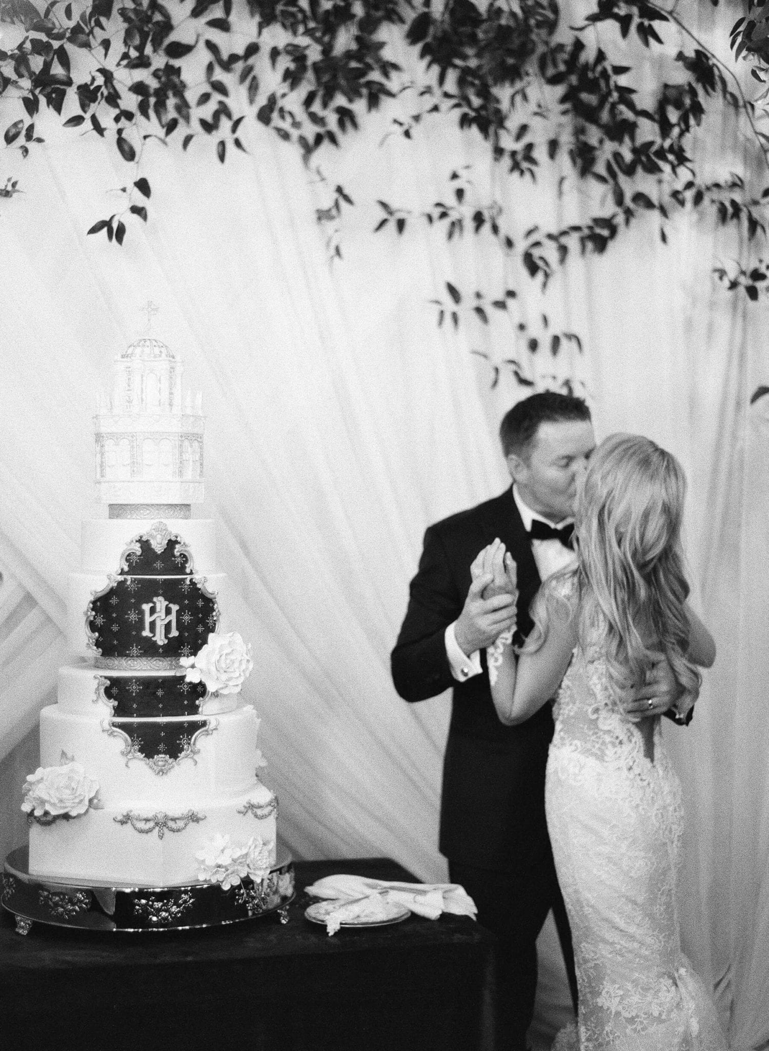 Alexis Hearst's Wedding at Hearst Castle - KT Merry