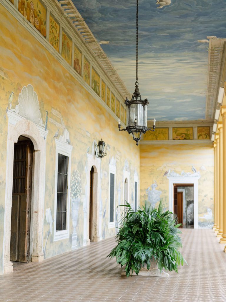 Stephanie + Pedro's Classic Mexican Wedding in Mérida